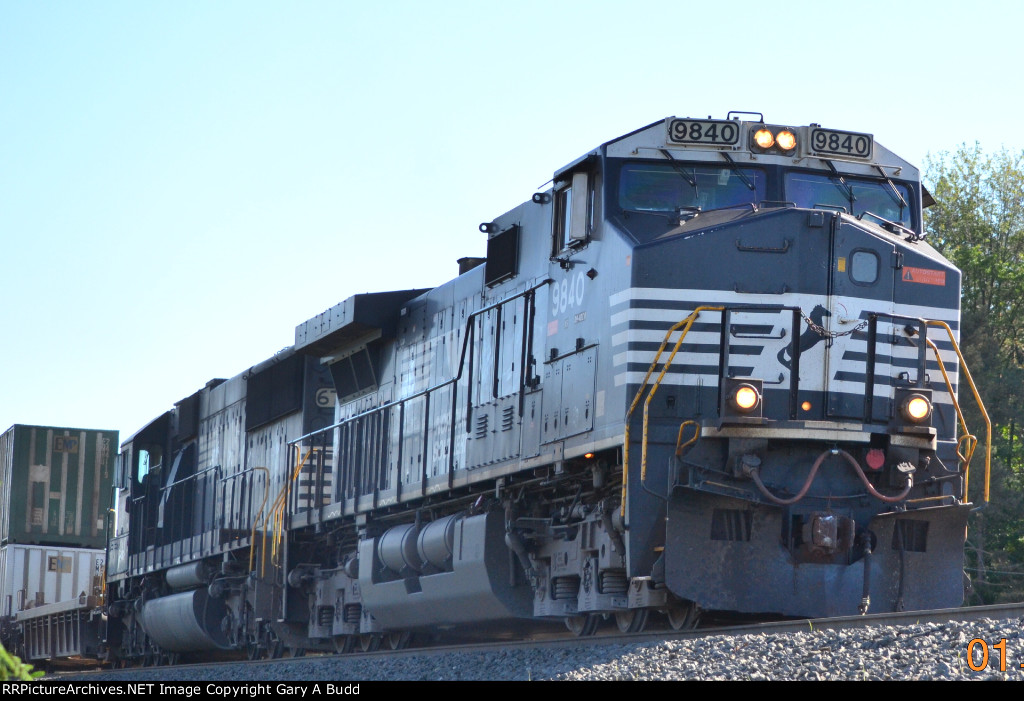 NORFOLK SOUTHERN D8-40CW 9840